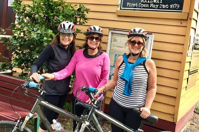 Around the Bay Sightseeing and Bay Cruise - Mornington Peninsula’s Bathing Boxes