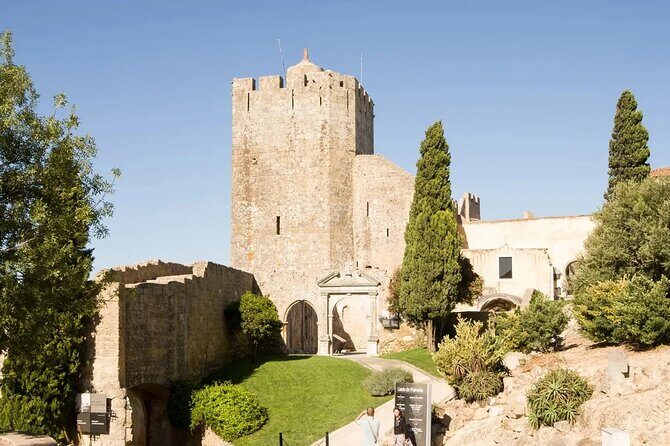 Arrábida Azeitão Palmela and Setúbal Private Tour + Tile Visit - FAQs