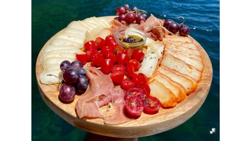 Arrábida: Boat tour along the heart of Sesimbra - Key Points