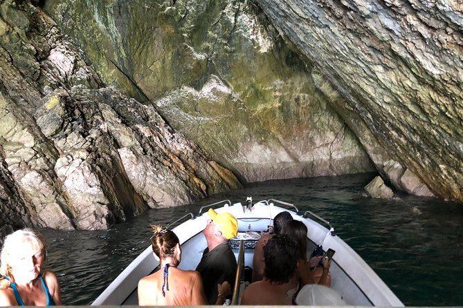 Arrábida Secret Beaches and Caves with Snorkeling Stop - FAQ