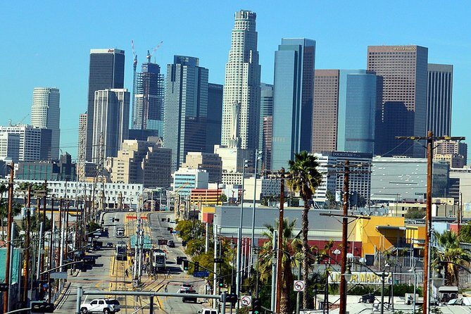 Arrival Private Transfer: Airport LAX to Los Angeles in Luxury SUV - Key Points