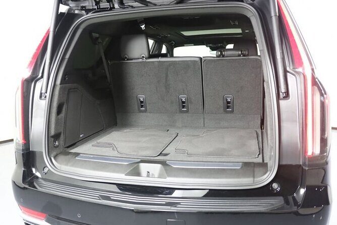 Arrival Private Transfer from Vancouver YVR or Cruise Port to Vancouver by SUV - An In-Depth Look at the Vancouver Private SUV Transfer Experience