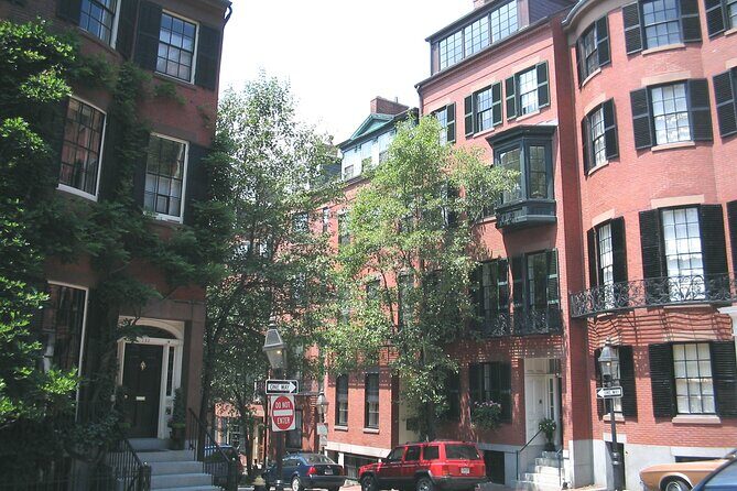 Arrival Transfer: Boston Airport BOS to Boston by Business Car - Who Should Consider This Transfer?