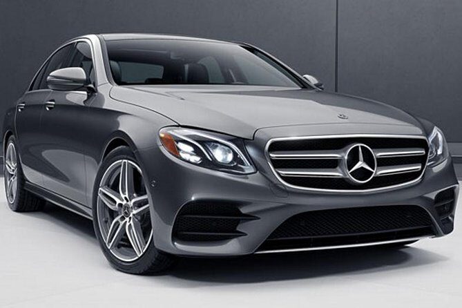Arrival Transfer: Dublin Airport DUB to Dublin in Business Car - The Sum Up