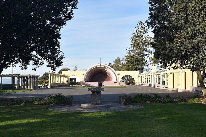 Art Deco Walking Private Tour from Napier Cruise Port - A Deep Dive into the Tour Experience