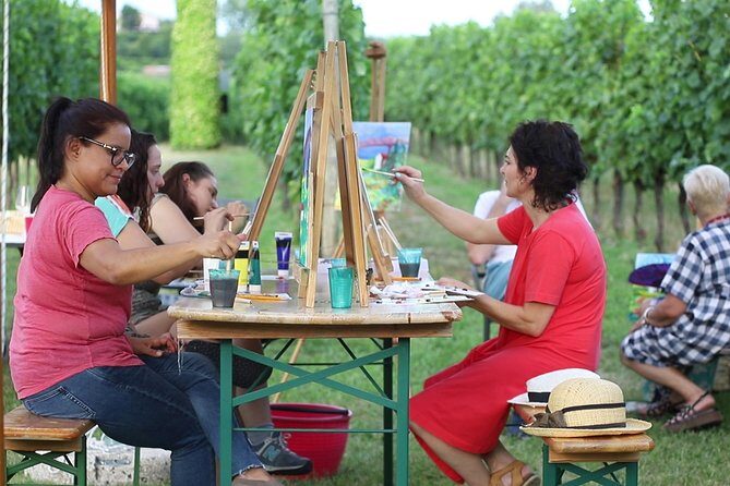 Art Experience with Food and Wine Tasting in Lazise - The Setting: Inside and Out