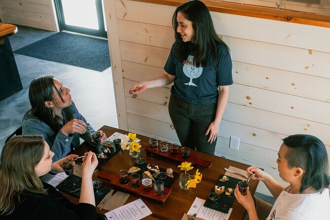 Artisanal Maine Cheese Tasting and Class in Wiscasset - Key Points