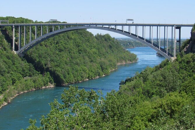 Artpark Guided Tour with Hiking and Climbing Experience - Authentic Adventure Along Niagara’s Quiet Side: An In-Depth Look at the Artpark Guided Tour