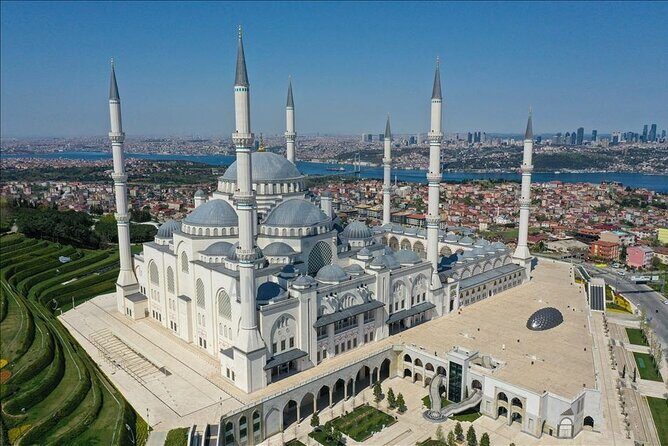 Asia Side Tour Camlica Mosque, Camlica Tower, Kadikoy - Key Points