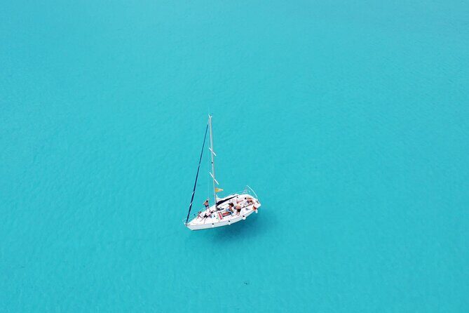 Asinara: Sailing trip in the park of Asinara - An In-Depth Look at the Asinara Sailing Experience