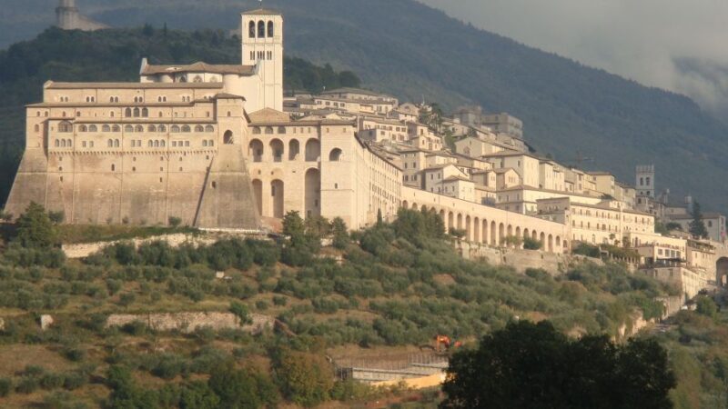 Assisi: Basilica of Saint Francis Tour - An In-Depth Look at the Assisi Basilica Tour