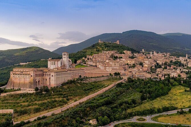 Assisi Best Highlights a Private Tour with Licensed Tour Guide - Key Points