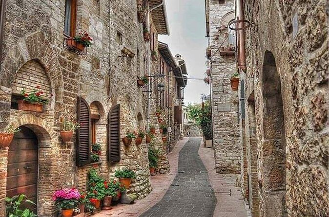 Assisi Cascia small groups from Rome: Saint Francis and Saint Rita - Who Is This Tour Best For?