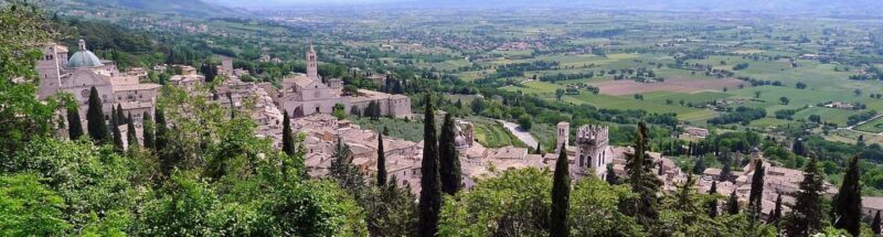 Assisi: Grand Tour Tuk Tuk - Italian driver - Exploring Assisi: An Unusual Way to Travel