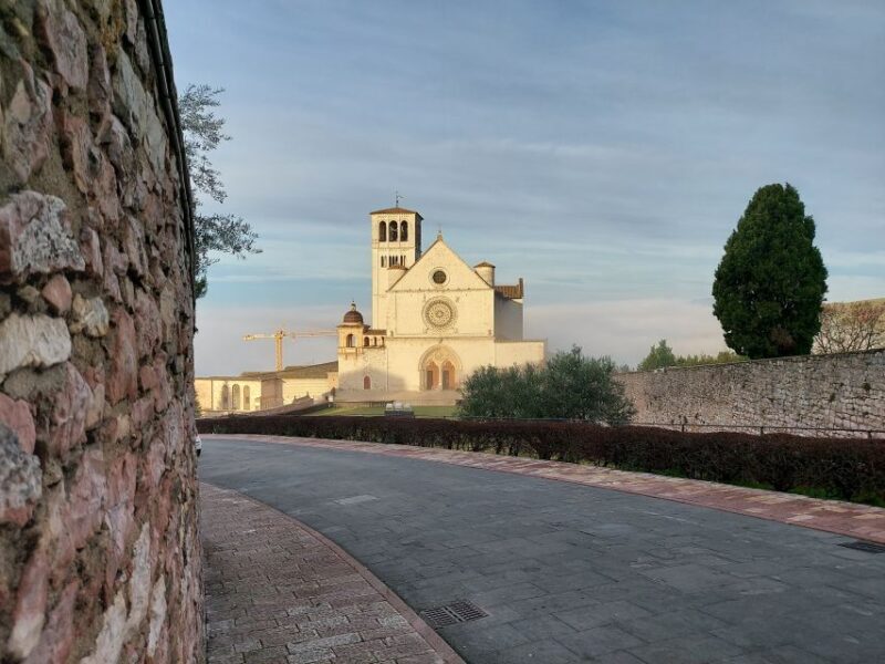 Assisi: Private Guided Tour of the Basilica of Saint Francis - The Value of a Private Guided Tour