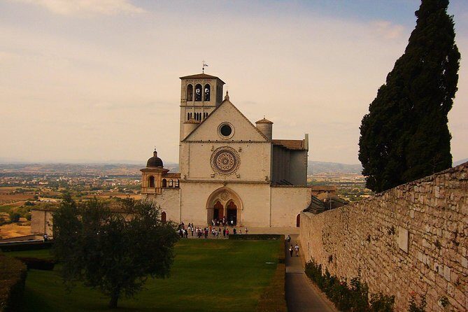 Assisi Private Walking Tour including St. Francis Basilica - Why Choose This Assisi Private Walking Tour?
