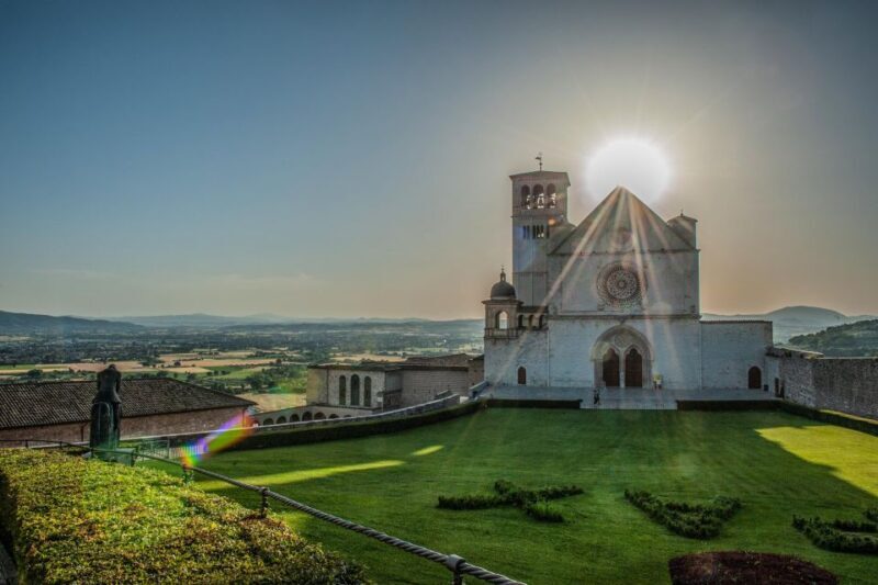 Assisi: Walk in the footsteps of St Francis and Carlo Acutis - Practical Details and Value