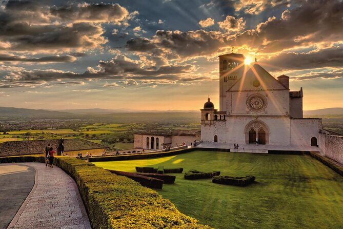 Assisi Walking Tour with Audio and Written Guide by a Local - Practical Details and What They Mean for You