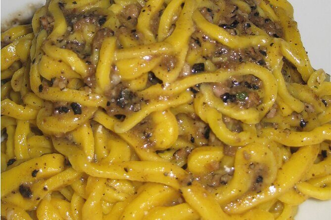 Assisi Walking Tour with Audio and Written Guide by a Local - The Sum Up