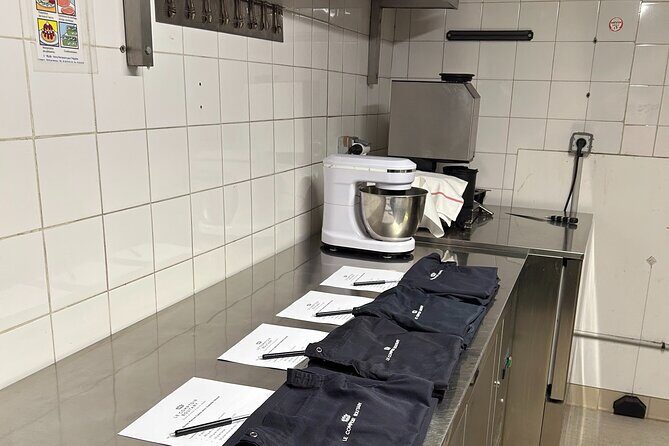 Atelier Pâtisserie Paris - Key Points