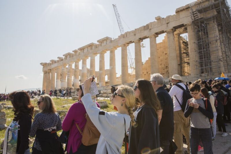 Athens: Acropolis Beat the Heat Guided Tour - Key Points