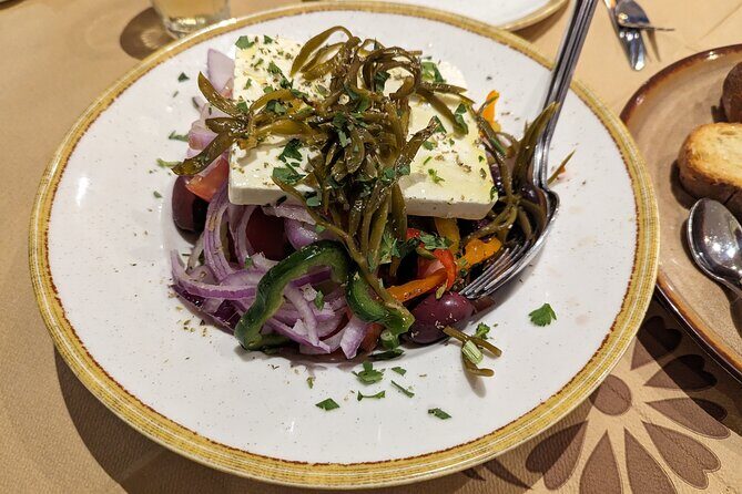 Athens at Night Enchanting Walking Tour and Dinner Delights - Relaxing Dinner in Thiseio