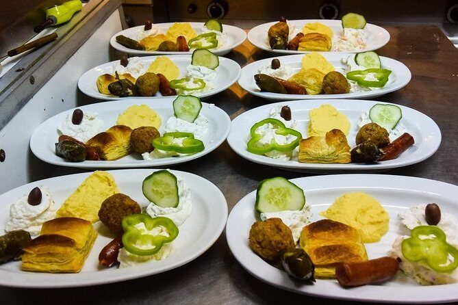 Athens by night. Small walking and musical show. - Introduction to Athens by Night: What to Expect