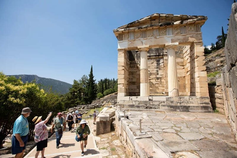Athens: Delphi Day Tour with Museum & Arachova Village Visit - Scenic Drive and Rest Breaks