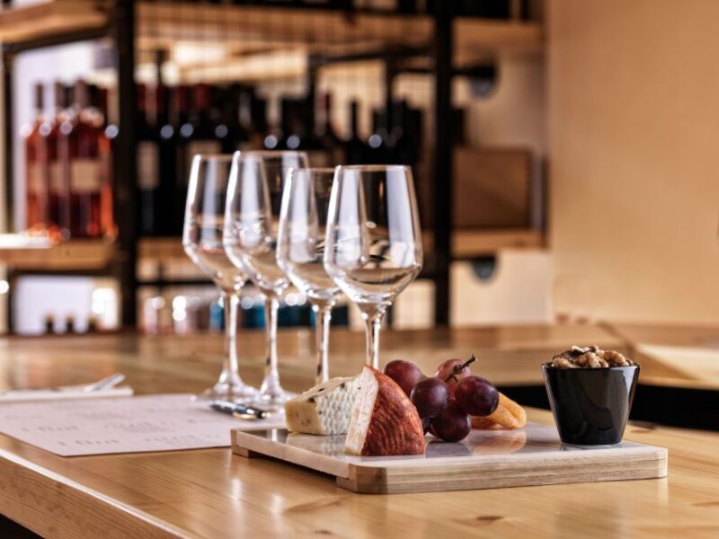 Athens: Mediterranean Gin Tasting Experience - Key Points