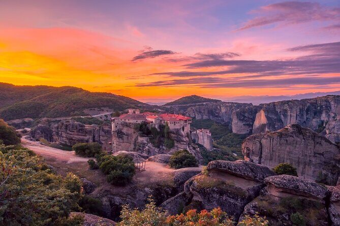 Athens: Meteora 2-Day Tour Sunset & Morning Small Group + Hotel - Accommodation & Food