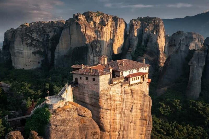 Athens: Meteora Day Trip in Spanish with Live Guide & Lunch - Price and Value