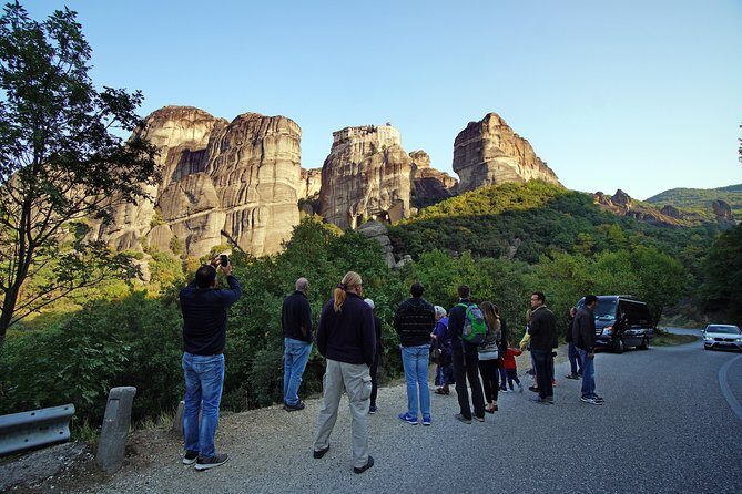Athens: Meteora Monasteries, Hermit Caves Tour with Pickup - Who Is This Tour Best For?