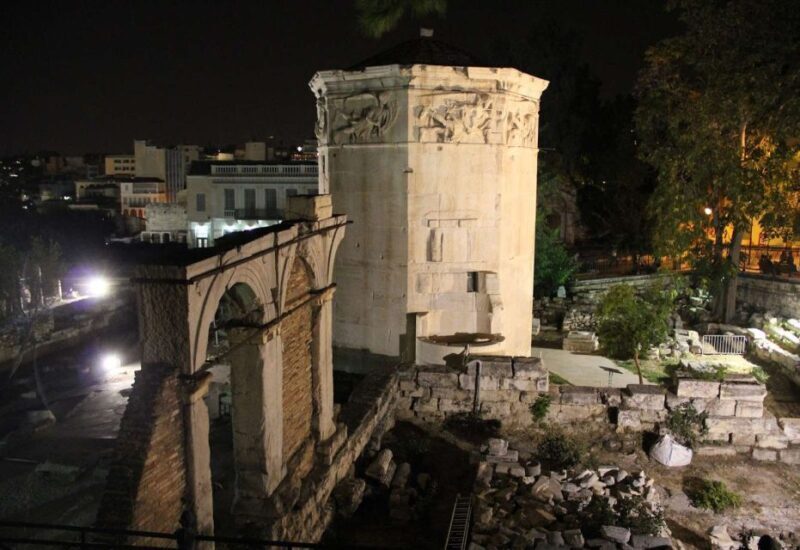 Athens: Private Evening City Walk & 4-Course Curated Dinner - In Summary