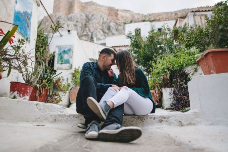 Athens: Professional photoshoot at Anafiotika Village - Exploring the Experience in Detail