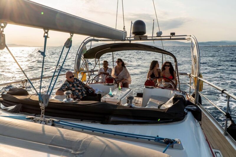Athens Riviera: Private daily sailing cruise with lunch - Key Points