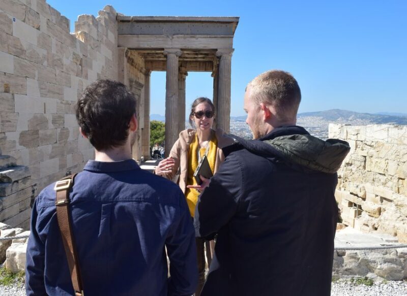 Athens: The Acropolis and Acropolis Museum Tour in German - The Value of a Guided Tour