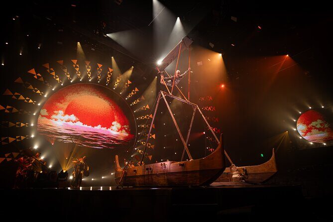 'Auana by Cirque du Soleil at the Waikiki Beachcomber Hotel - Authentic Feedback from Guests