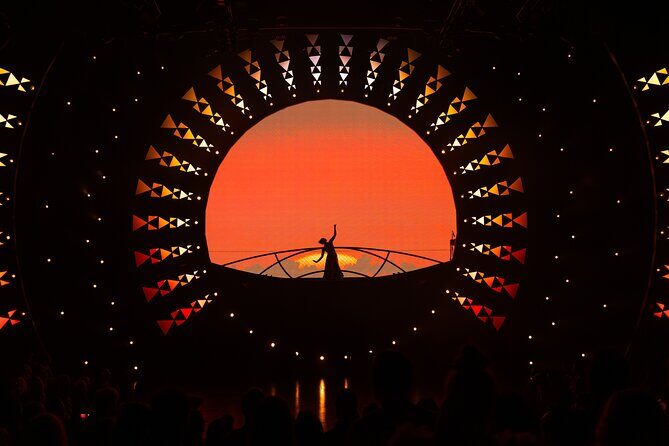 'Auana by Cirque du Soleil at the Waikiki Beachcomber Hotel - Practical Tips for Visitors