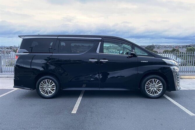 Auckland Airport/CBD Transfer 1-7 traveler (VIP/Luxury Vehicles) - Key Points