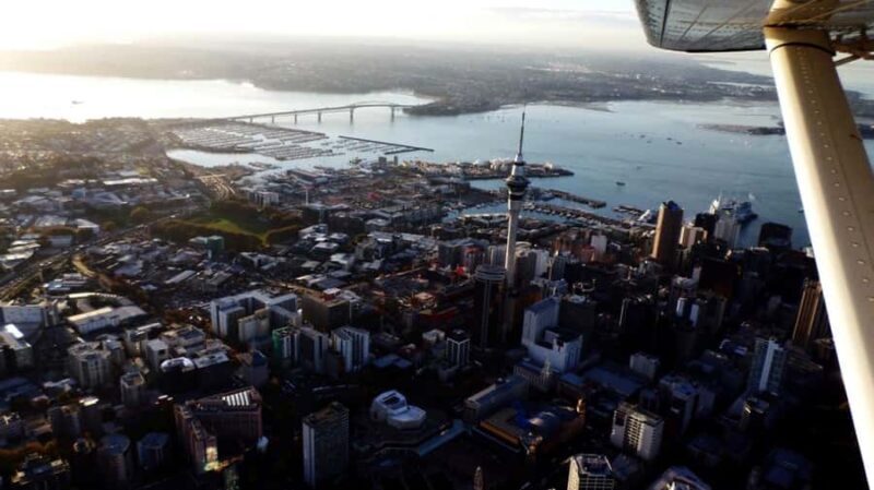 Auckland: Auckland City & Hauraki Gulf Scenic Flight - What to Bring and What to Expect