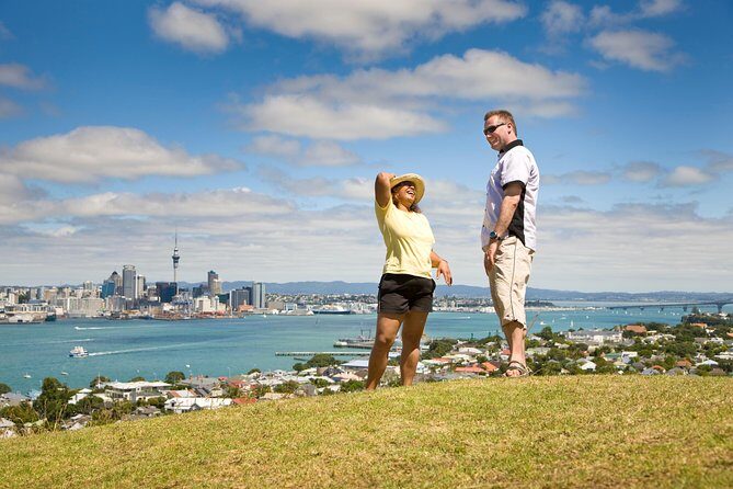 Auckland City and West Coast Full Day Tour - Key Points