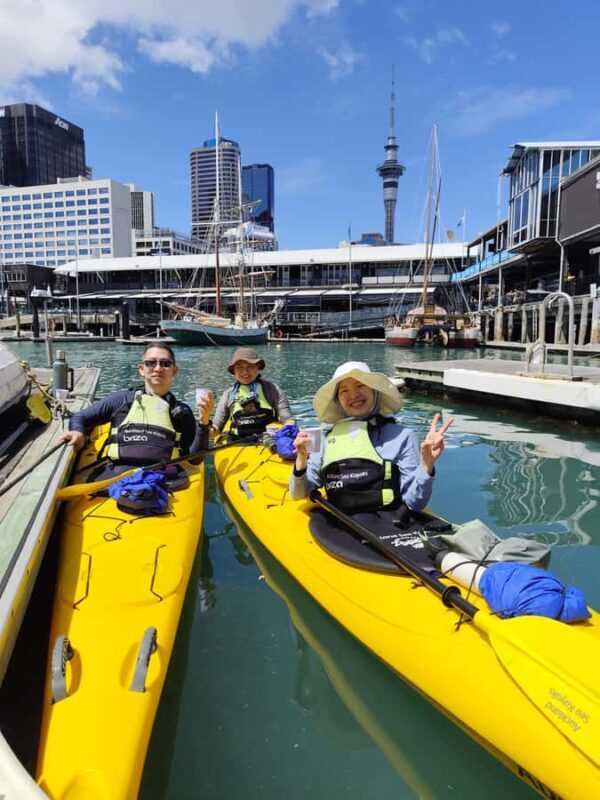 Auckland: City Scenes Kayak Tour - Key Points