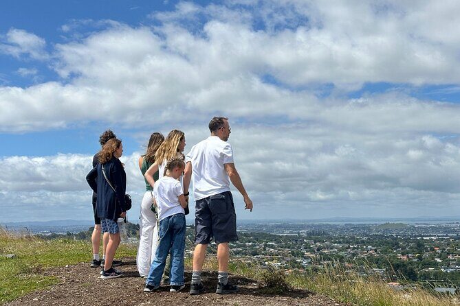 Auckland City Top Sights Half Day Tour - Small Group - Holy Trinity Cathedral: A Spiritual and Architectural Highlight