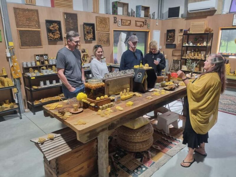 Auckland: Full-Day Jade Carving, Honey Tasting & Wine Tour - Discovering Matakana’s Artistic Spirit