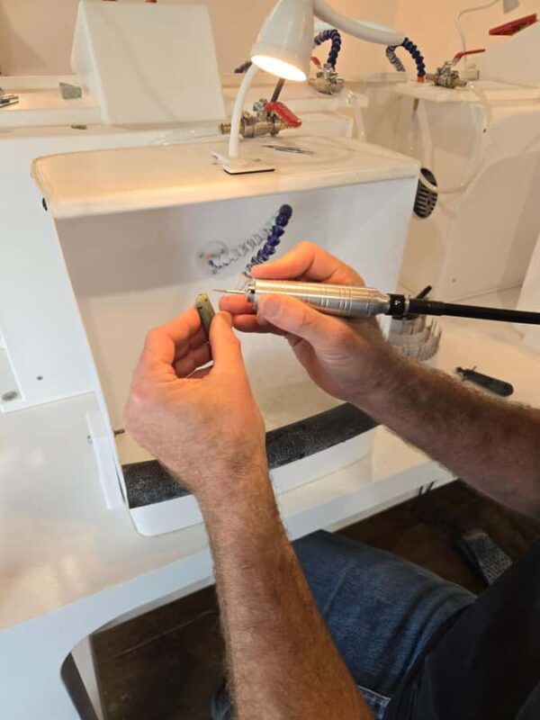 Auckland: Full-Day Jade Carving, Honey Tasting & Wine Tour - Honey & Native Bush Walks