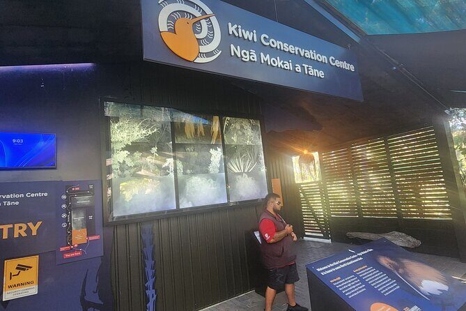 Auckland : Hobbiton & Te puia & red wood forest Private Tour - Practical Details and What You’ll Love