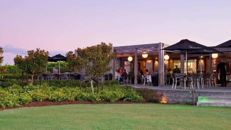 Auckland: Luxury Matakana Private Food, Art and Wine Tour - Key Points