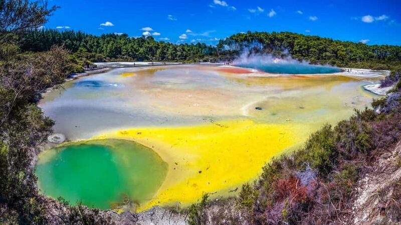 Auckland: Rotorua Highlights Tour with Wai-O-Tapu & Hot Tubs - Key Points