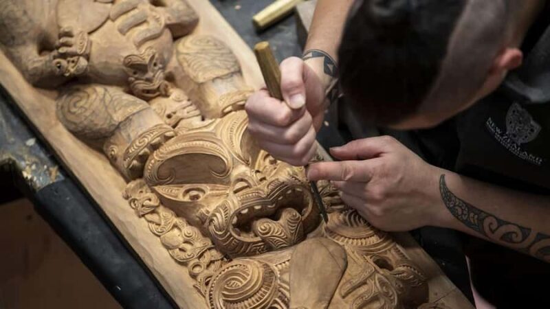 Auckland: Rotorua Highlights with Te Puia Tour, Show & Lunch - Introduction