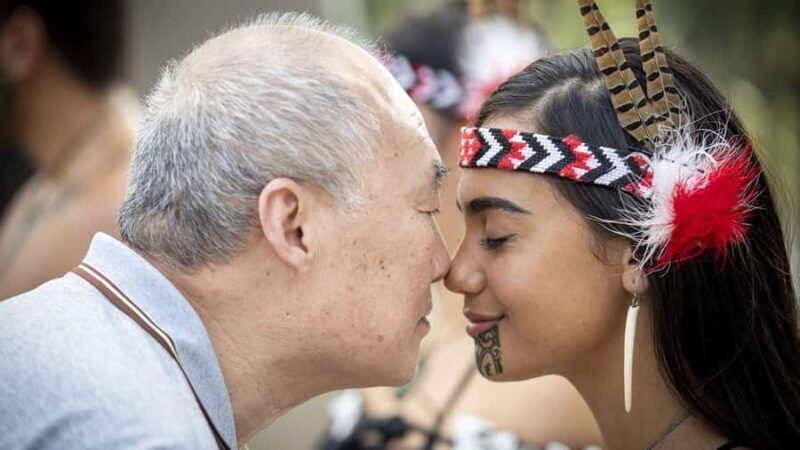 Auckland: Rotorua Highlights with Te Puia Tour, Show & Lunch - FAQs